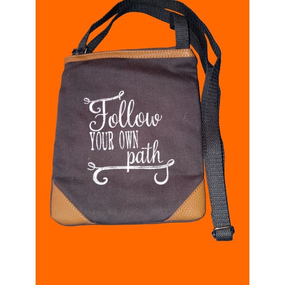 thirty-one | Bags | Thirty One Explorer Crossbody Bag Follow Your Own ...